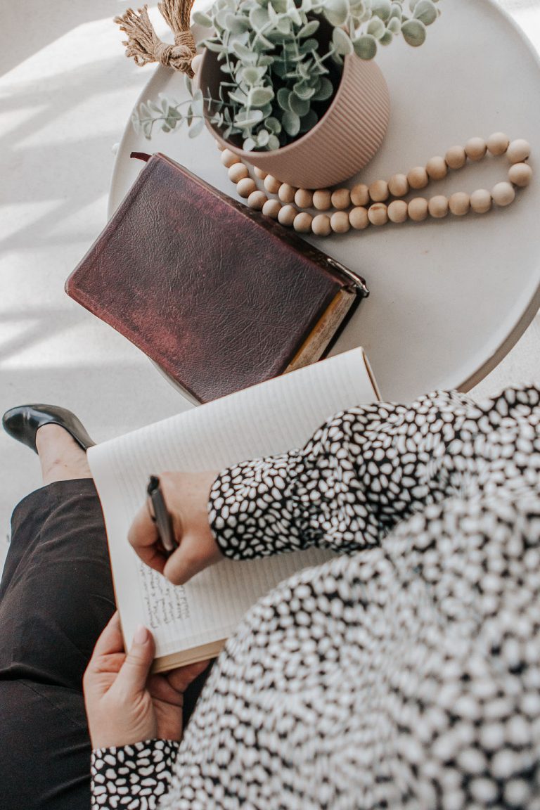 Home | Jana Carlson | Writer. Bible Teacher. Mentor.